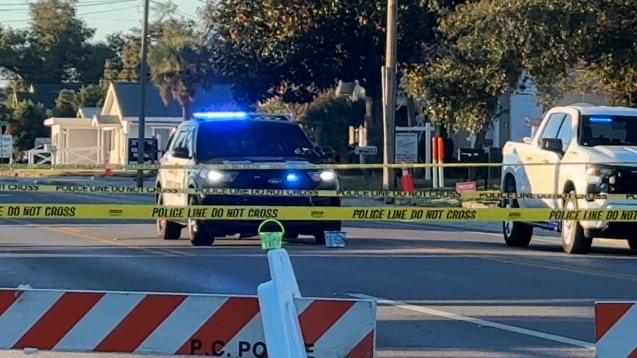 Woman gunned down in Panama City, search for gunman continues