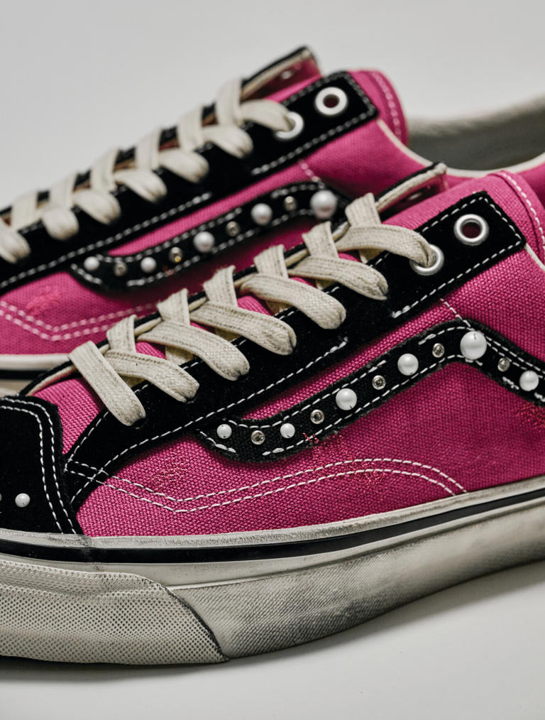 The Viral 'Pearlized' Vans Old Skools Are Coming to Complex