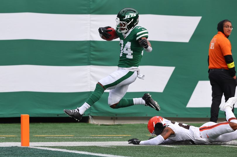 New York Jets vs New England Patriots odds, spread, total for Thursday ...