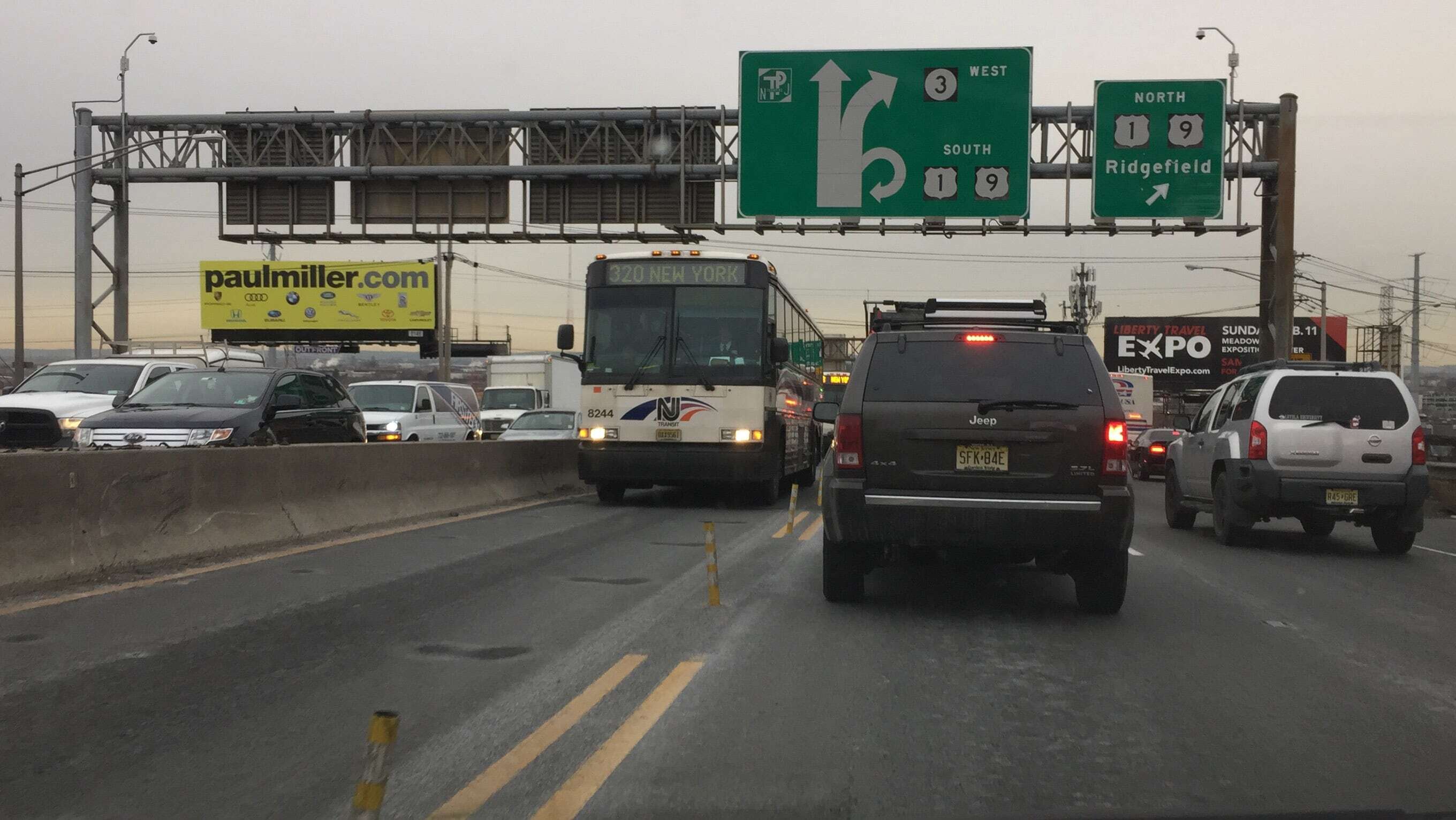 2 crashes on Route 495 block Lincoln Tunnel access, divert NJ Transit buses