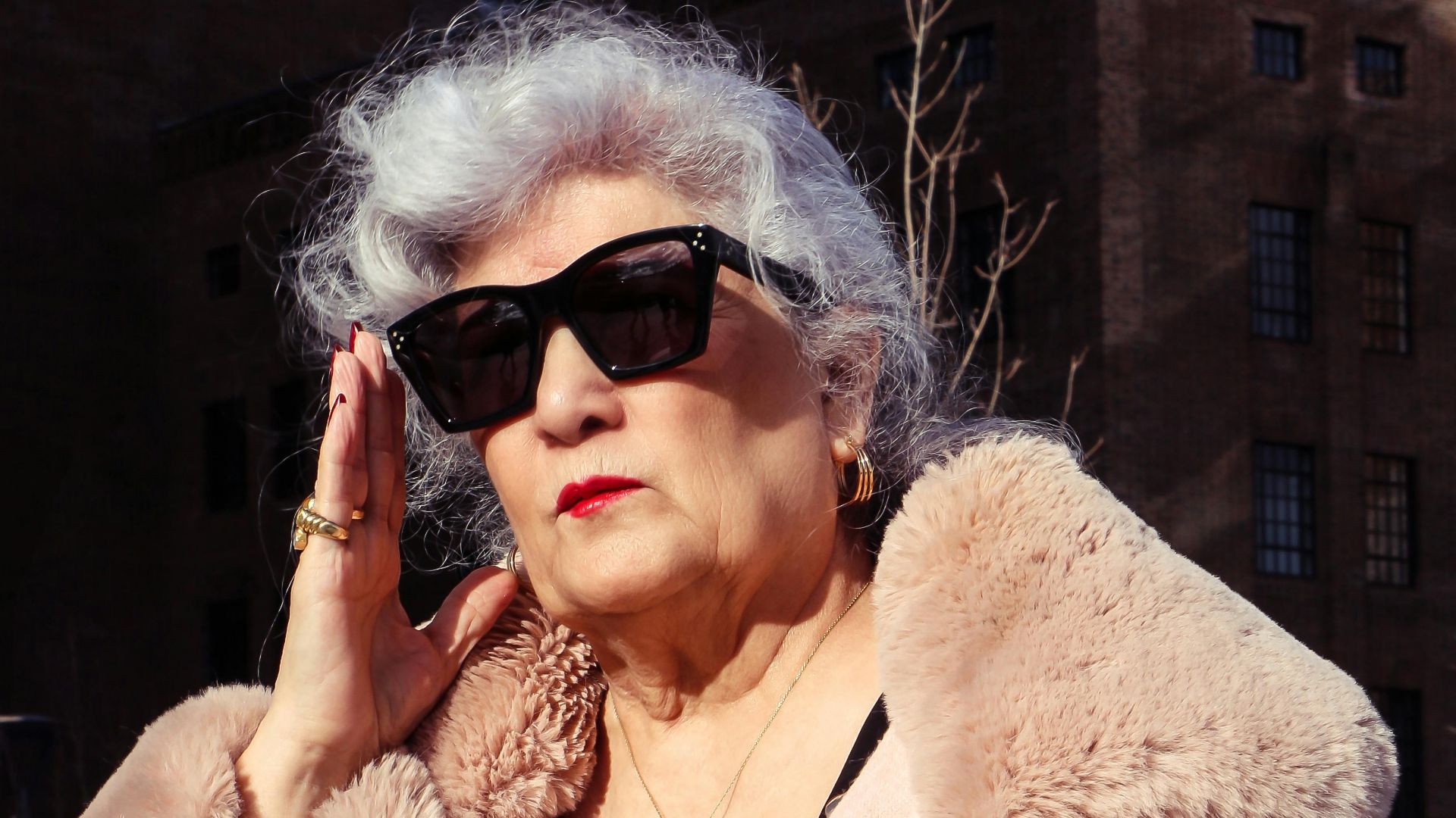 20 Adorable ‘Grandma’ Accessories That Still Look Good