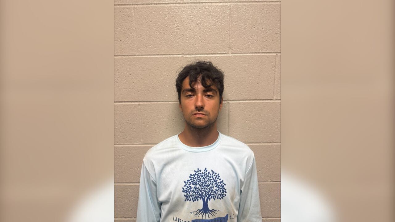 Zachary man arrested for allegedly possessing child porn
