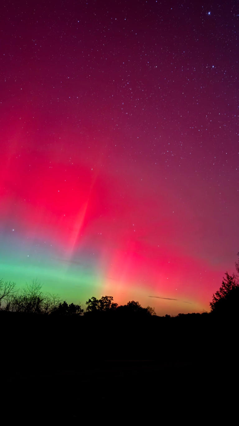 Missed the northern lights last night? NOAA says they may be visible ...
