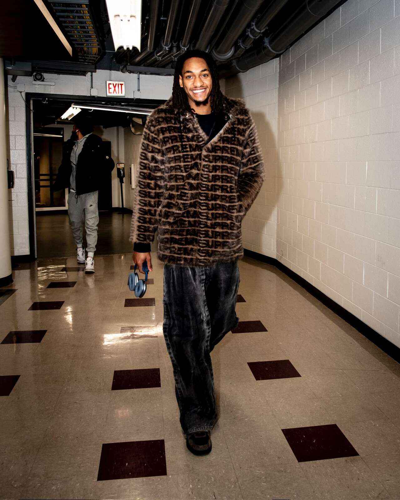 Spurs stayed cozy in Windy City win against the Bulls - and in style