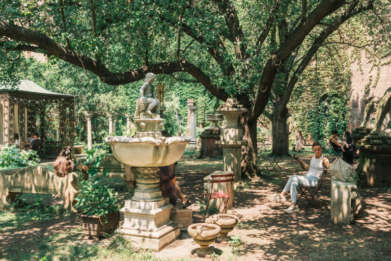 Eric Adams makes last-ditch bid to save celeb-beloved Elizabeth Street ...