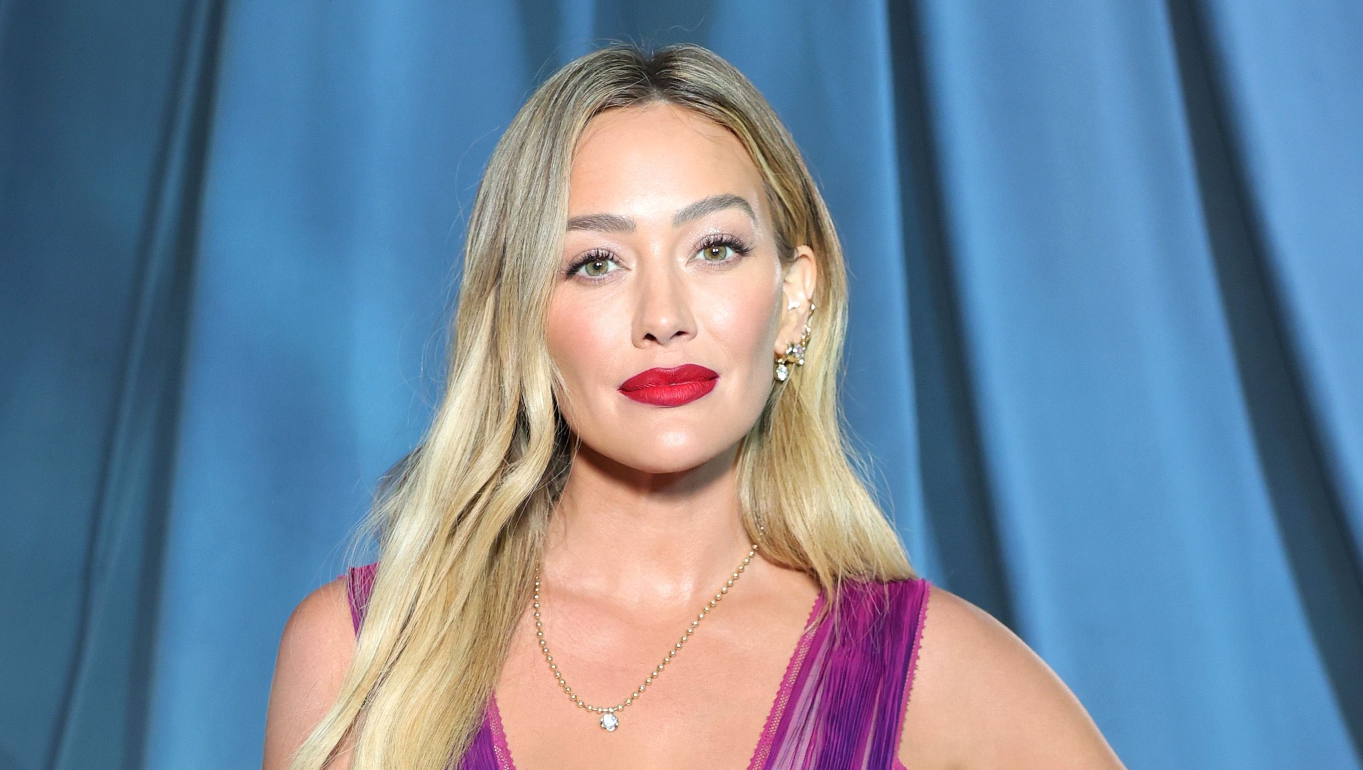 ‘Mature’ by Hilary Duff Meaning: A Breakdown of the Song’s Lyrics ...