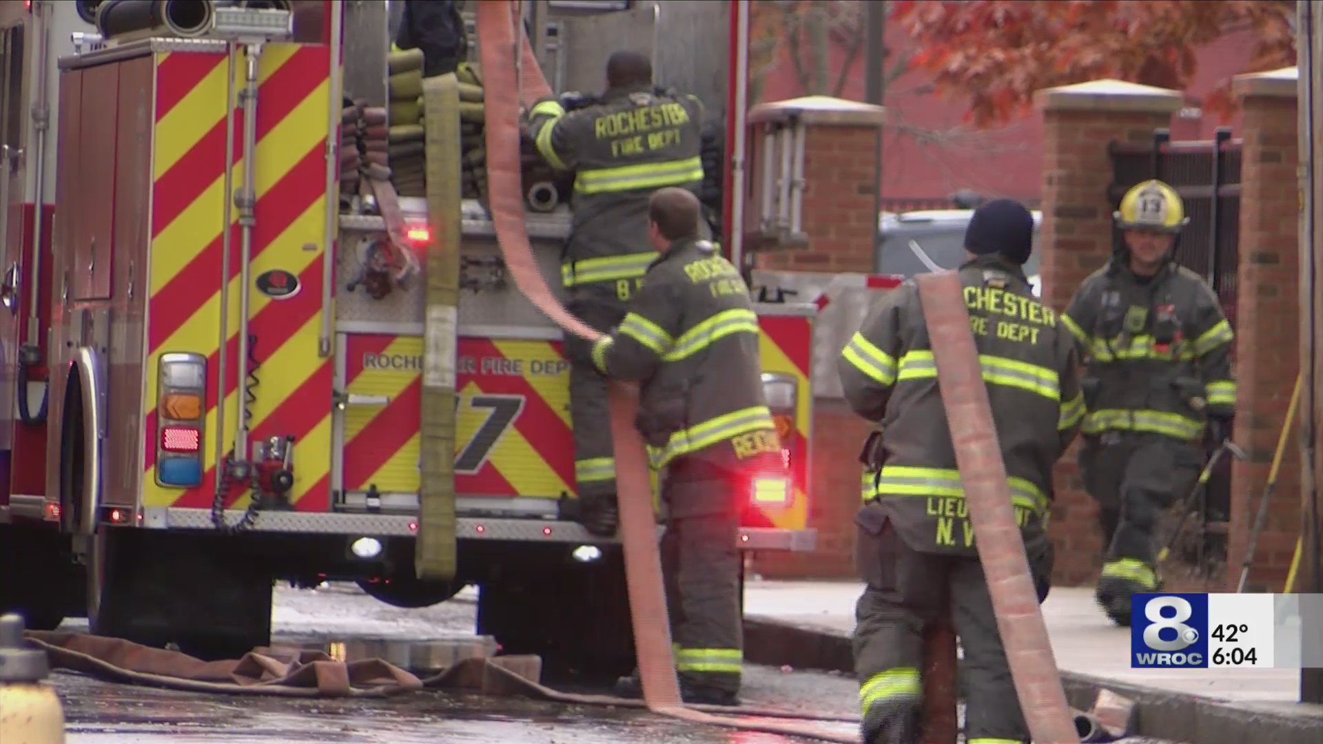 Sprinkler system stops kitchen fire at Litchfield Street apartment building