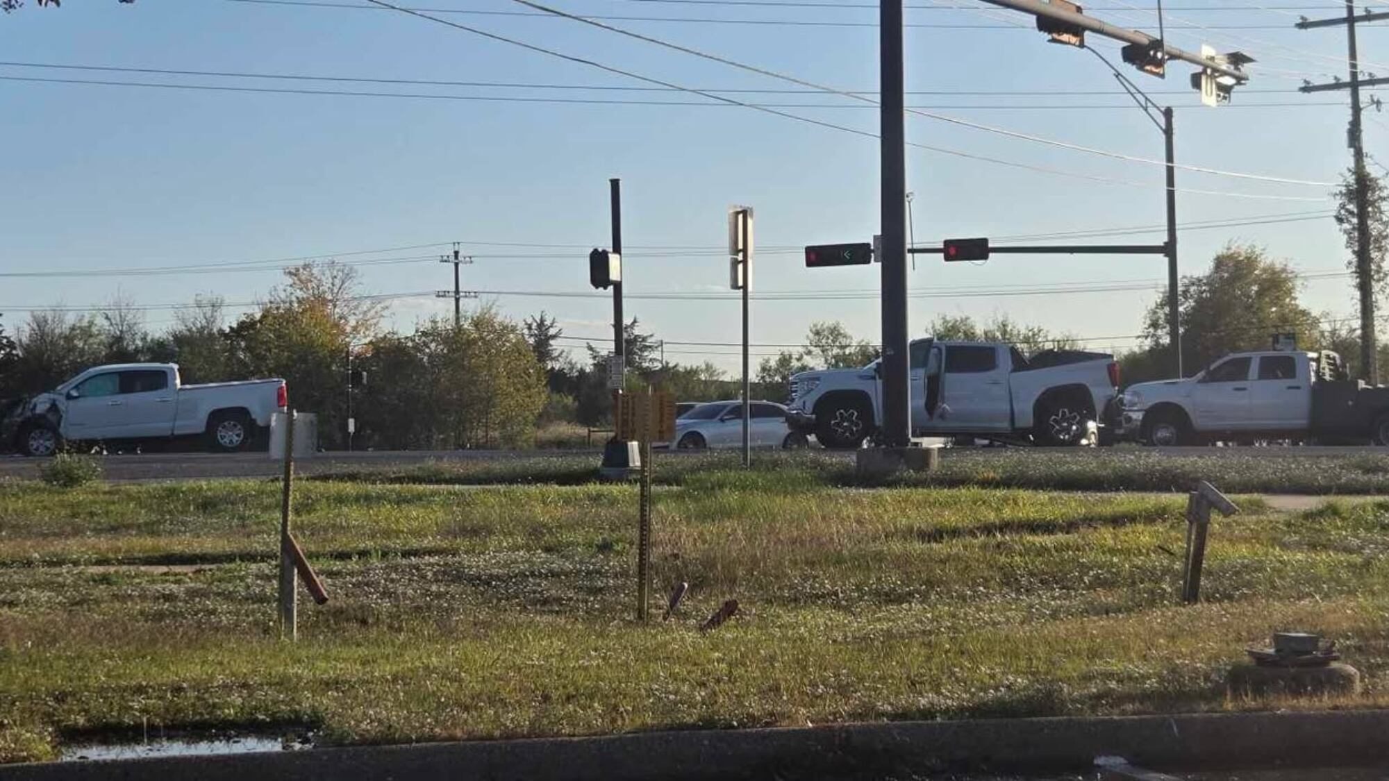 Bryan Intersection Closed After Multi Vehicle Crash