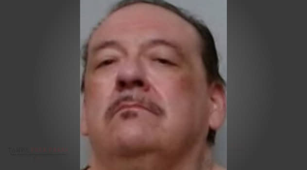 Valrico Man Tased At Mulberry Walmart After Shoplifting, Struggling ...