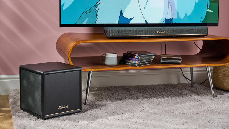 This small Dolby Atmos soundbar is a serious problem for the Sonos Beam ...