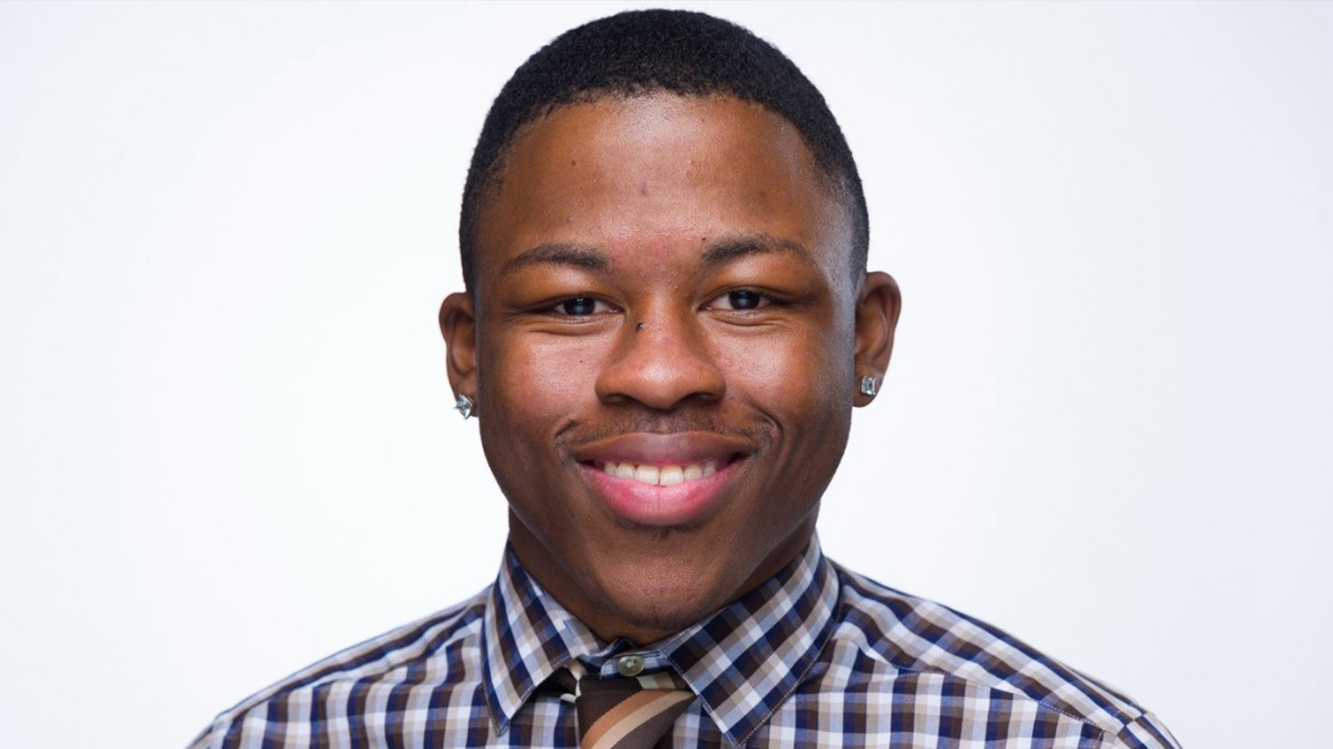 This 24-Year-Old Built An AI-Powered Disaster Relief Platform After ...