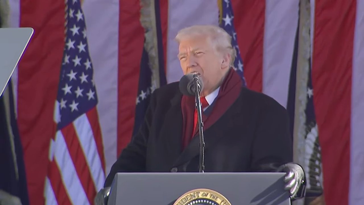 'That... Incredible... Piece Of Art': Trump Gets Tossed Around By ...