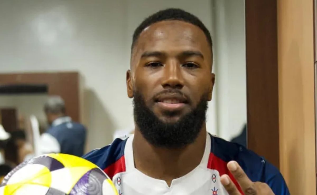 Duckens Nazon lanza una declaración que hace enojar a todos en Costa Rica