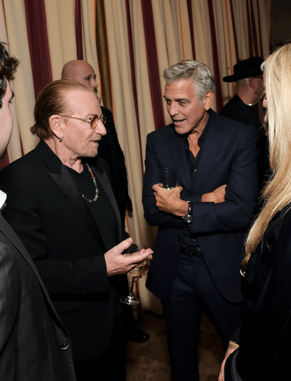 Brad Pitt et Ines de Ramon soutiennent George Clooney lors de l'avant ...