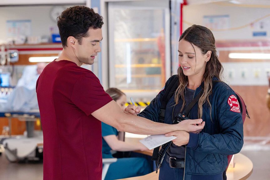 Lizzy and Frost officially hooked up on Chicago Fire, ending this love ...