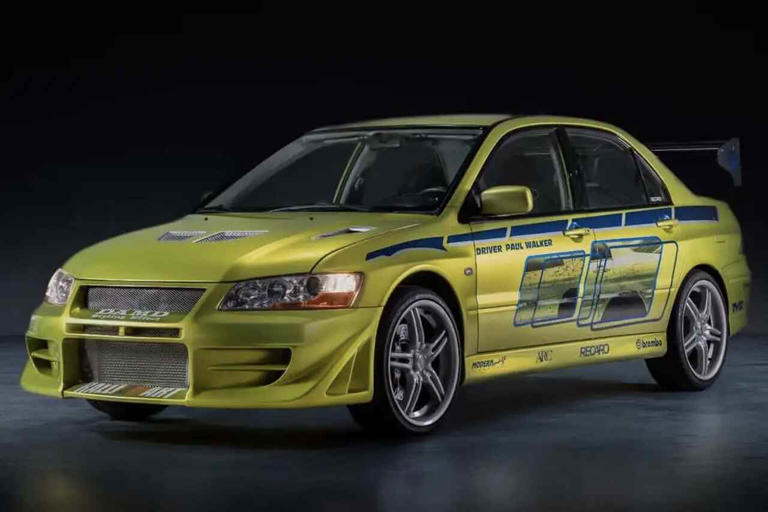 Paul Walkers Evo og andre ikoniske filmbiler går snart under hammeren