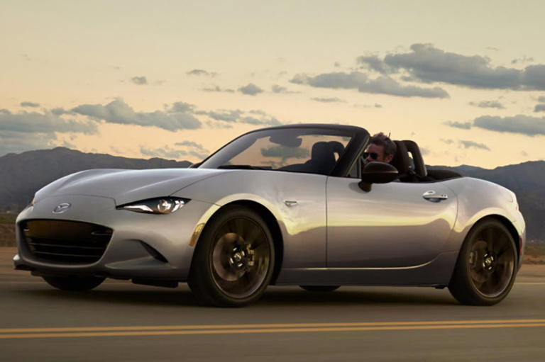 Mazda MX-5 Miata: The Most Fun Car in America—That Rarely Even Sees the ...