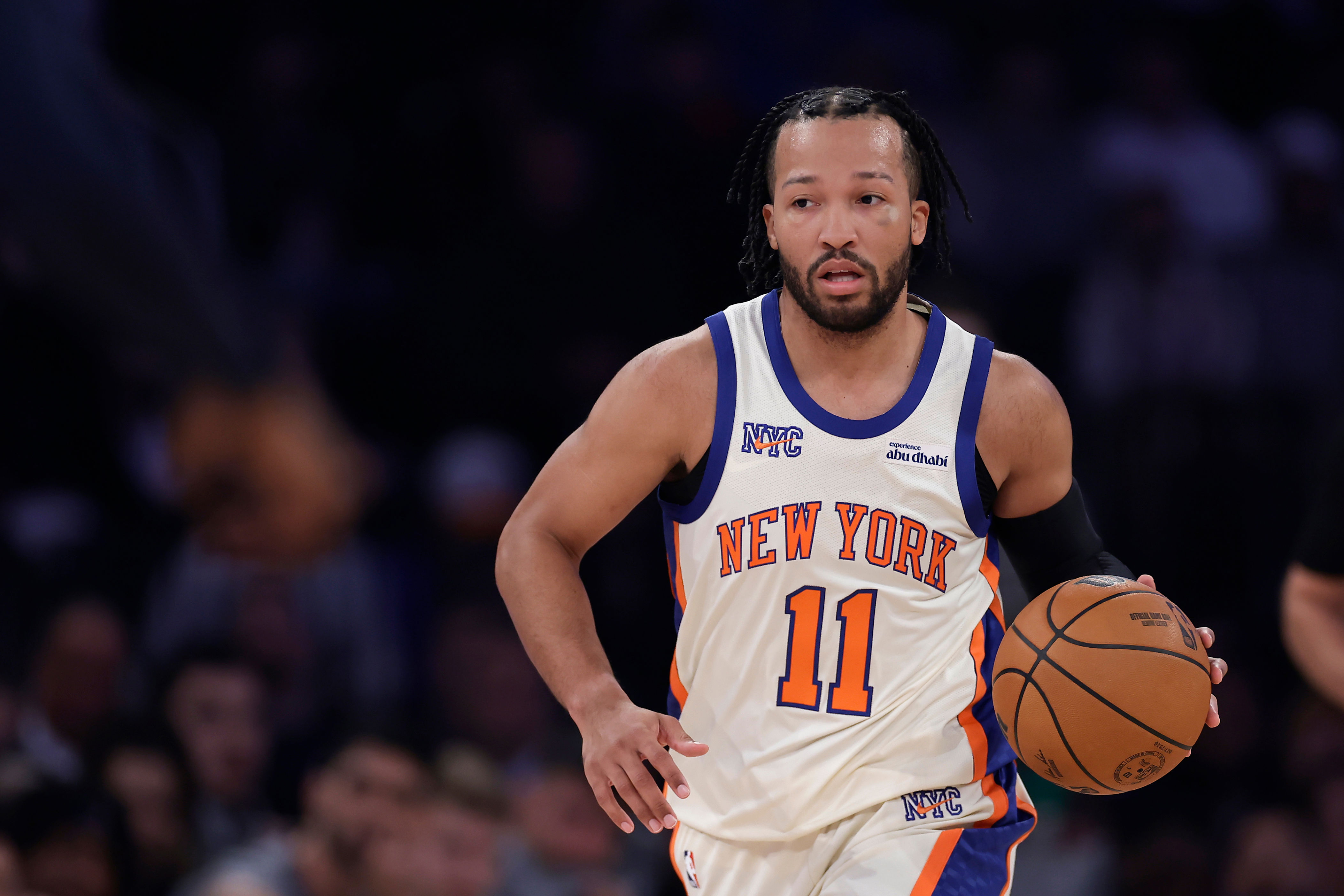Jalen Brunson leaves early with ankle injury as Knicks drop first home ...