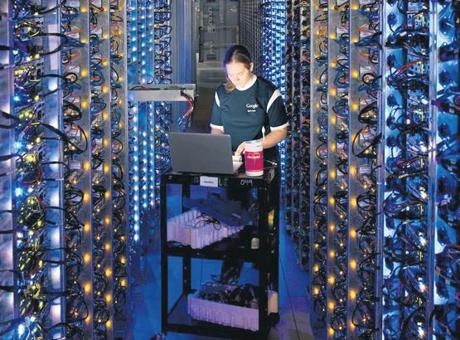 Milyar dolarlık ‘bulut’ yatırımı