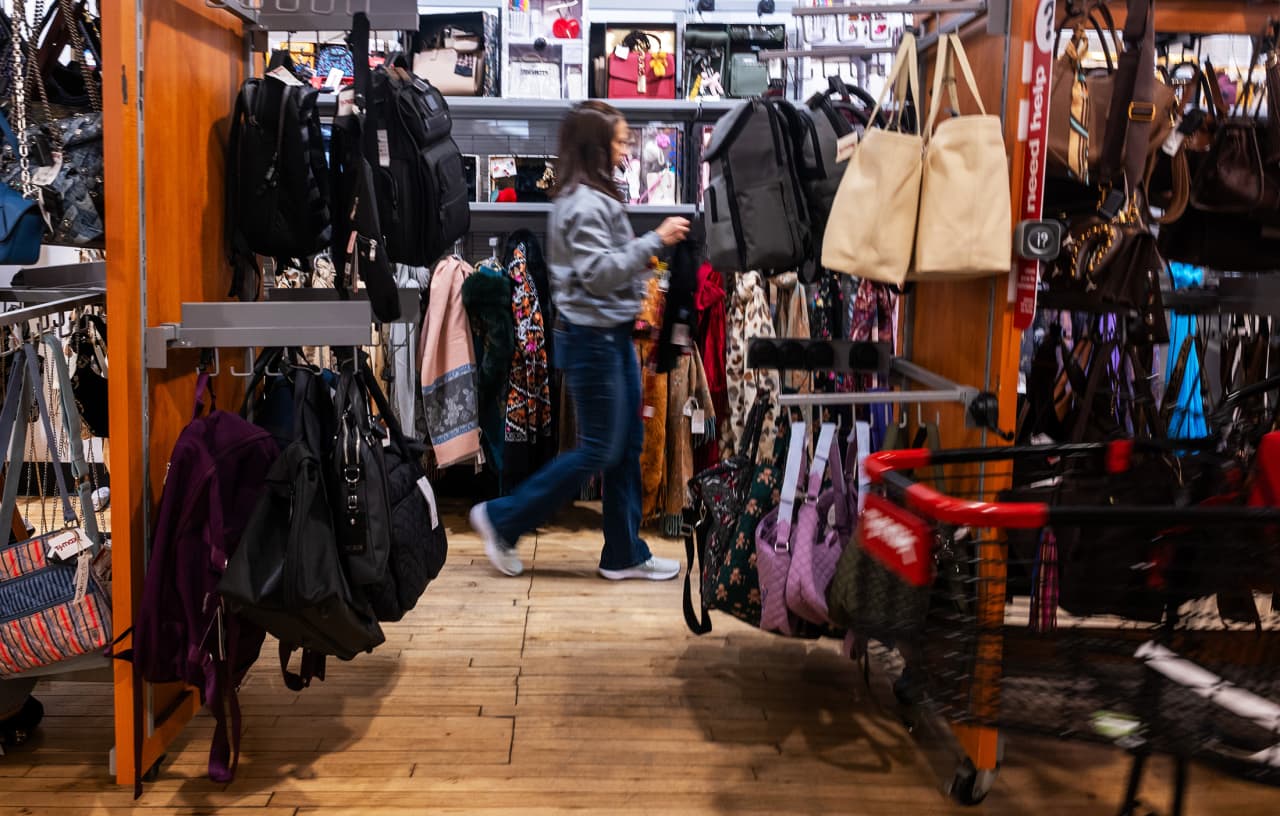 There’s No Inflation Report Today. But Here’s What the Experts Think.