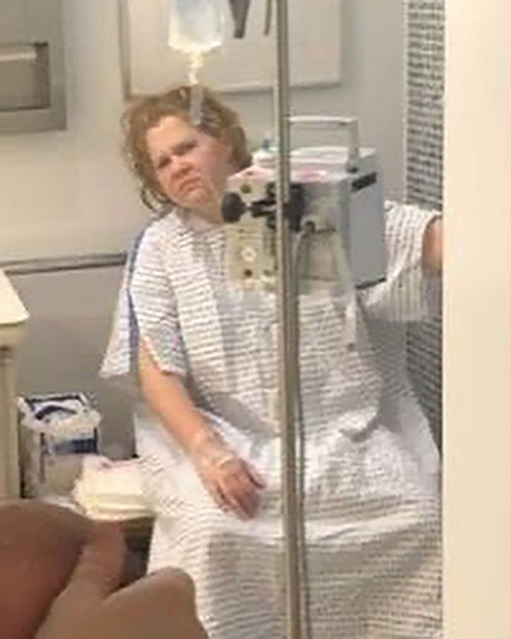 Amy Schumer reveals why she deleted her pre-weight loss photos on Instagram