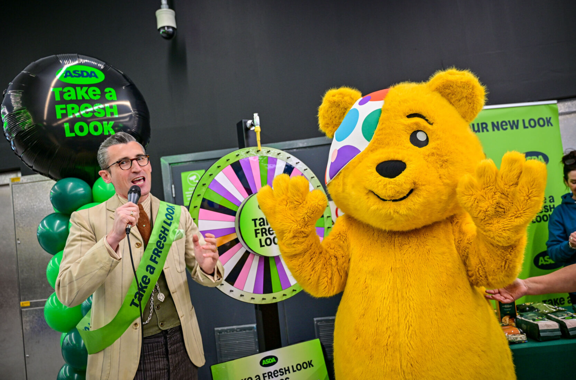 Pictures show first look at new look Pudsey Asda store after £12m ...