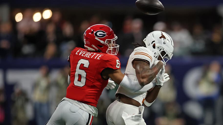 Georgia Bulldogs vs Texas Longhorns Injury Update - Official Report ...