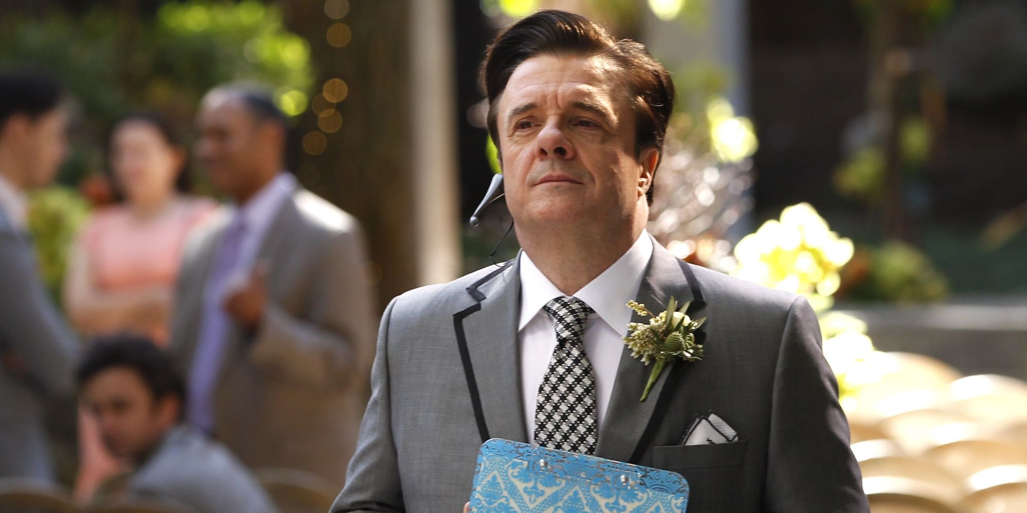 20 Funniest Sitcom Side Characters, Ranked