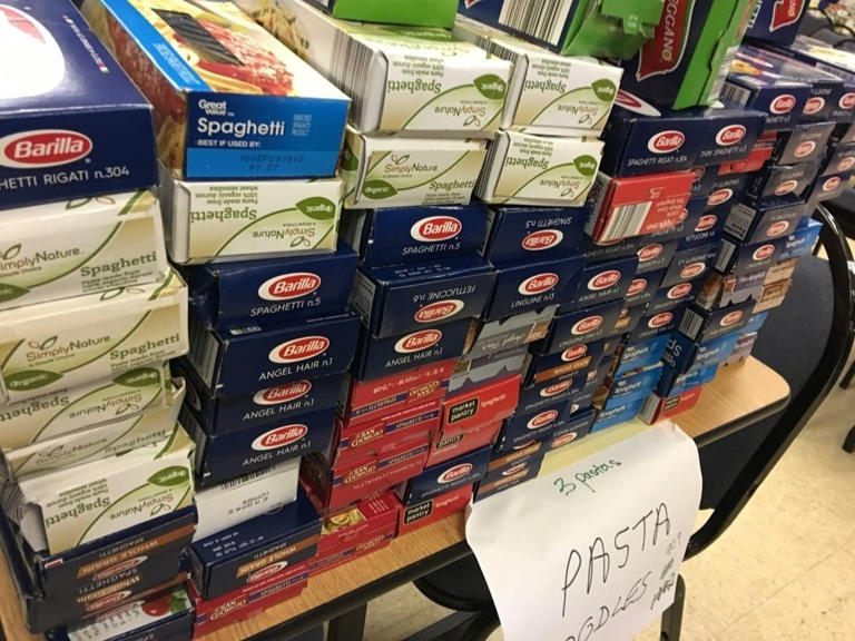 Palos Park Police Cadets Seek Donations For 2025 Holiday Food Drive To ...