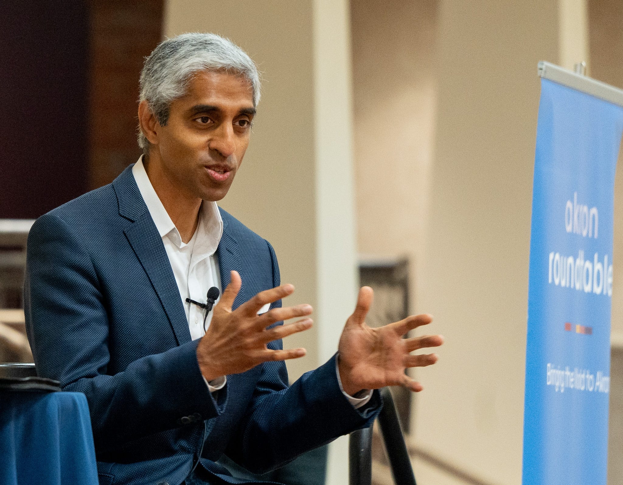 In Akron, former US Surgeon General Dr. Vivek Murthy emphasizes ...