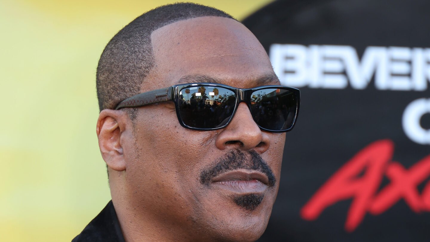 Eddie Murphy, father of 10, wants people to have as many kids as they ...