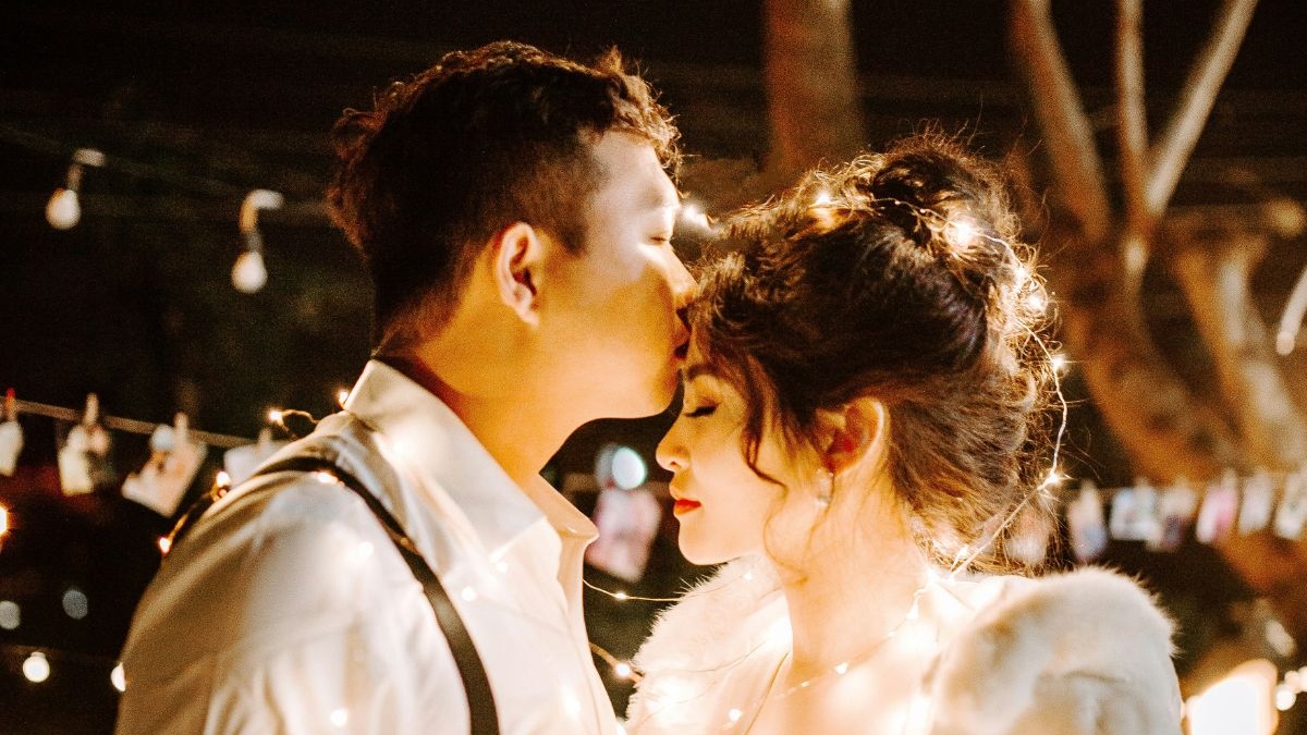 13 things women want to hear on the first date