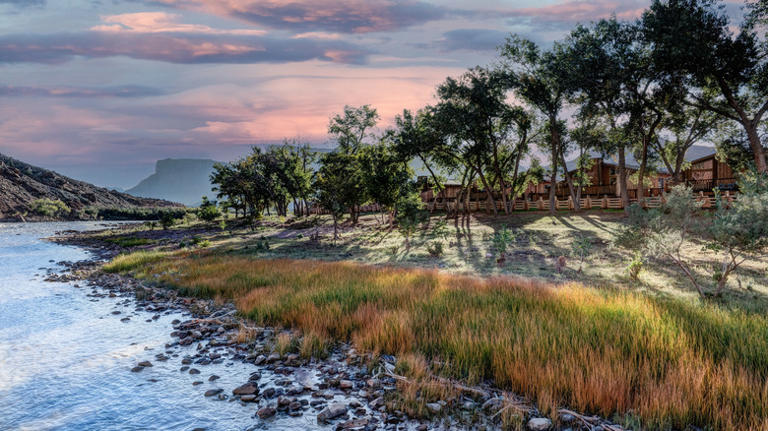 Utah's Cozy Moab Lodge Is Surrounded By Red Cliffs, Canyon Vistas, And ...