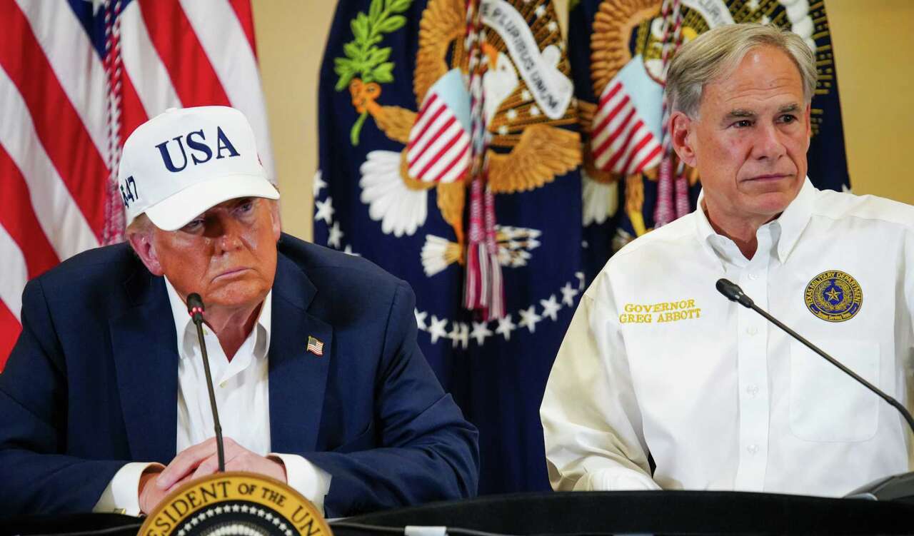Trump endorses Greg Abbott in 2026 Texas governor race