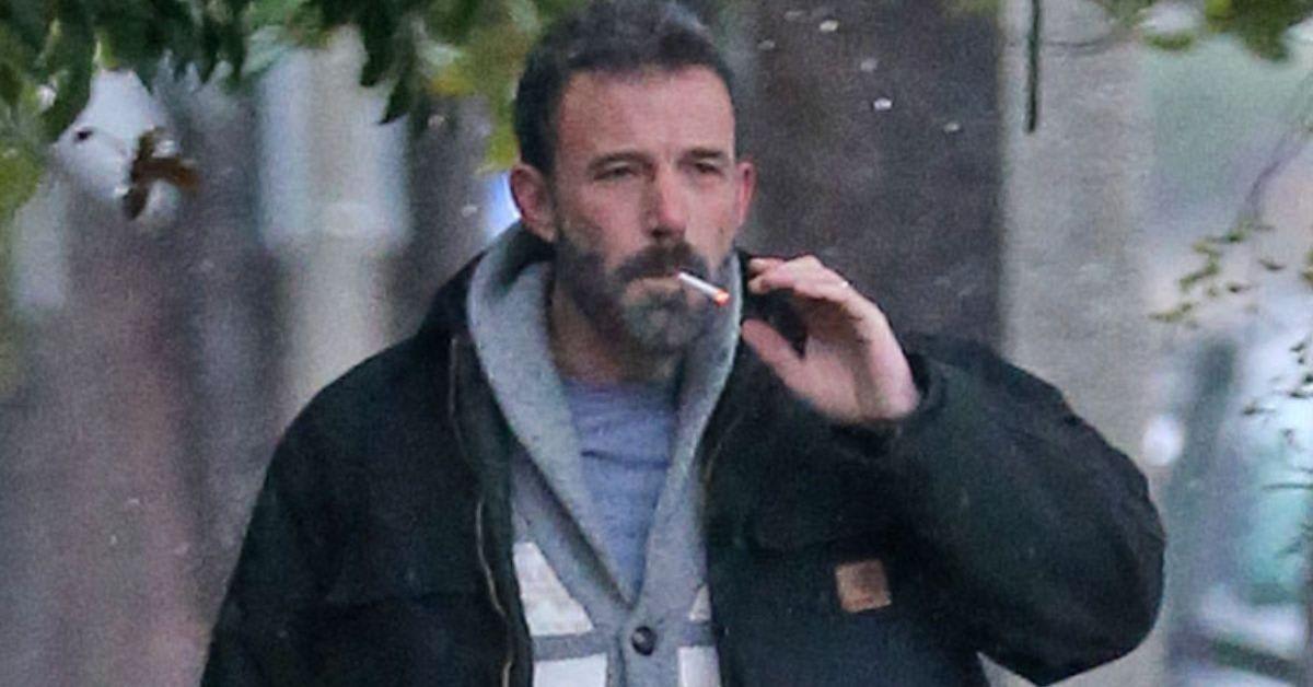 Single Ben Affleck Spotted Smoking in Hollywood as Actor's Bad Boy ...