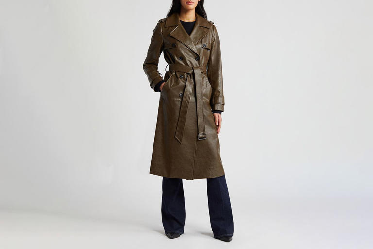 I Asked 15 L.A. Cool-Girls What’s on Their Holiday Wish List—This Is ...