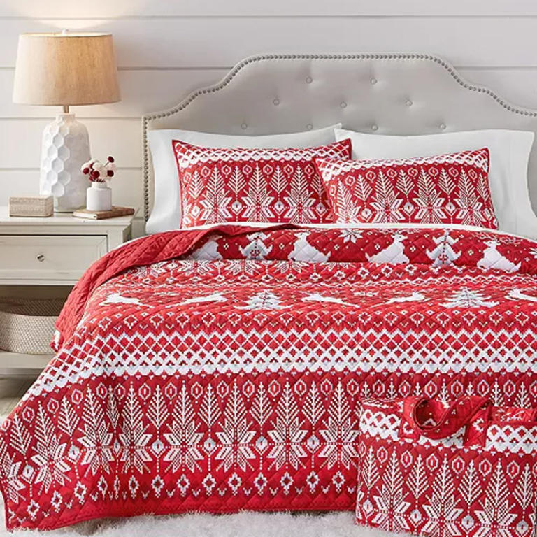 Macy’s Has a 'Beautiful' $110 Fair Isle Quilt Set That’s Perfect for ...