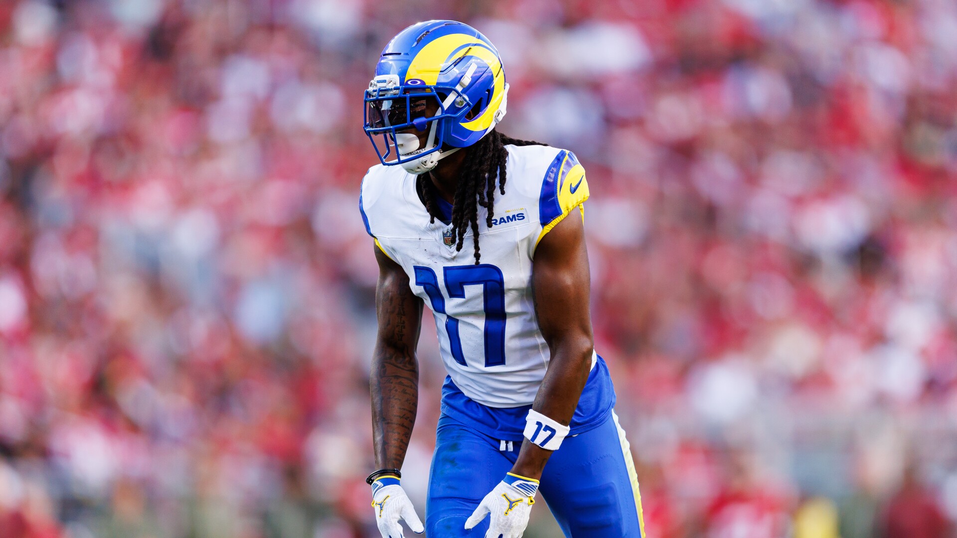 Rams go up 14-3 with Davante Adams 1-yard touchdown