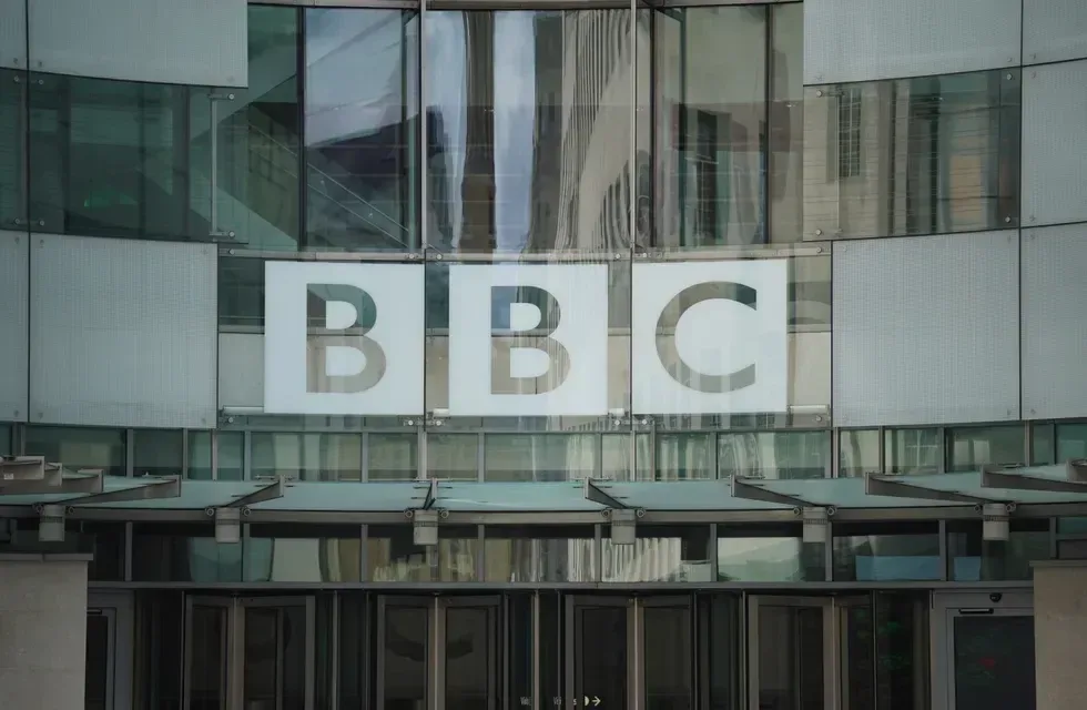 BBC 'prepares personal apology' to Donald Trump as $1bn bias lawsuit deadline looms