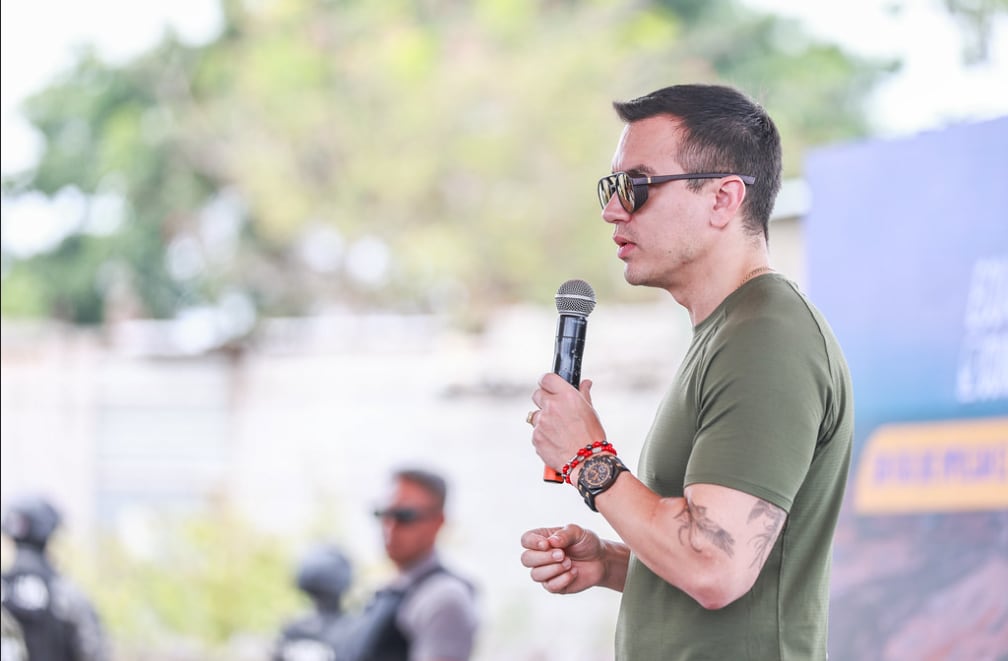 El presidente Daniel Noboa anuncia la entrega del bono “Legado de Honor ...