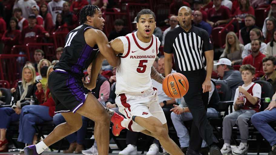 Razorbacks Bounce Back in Dominant Win Over Central Arkansas