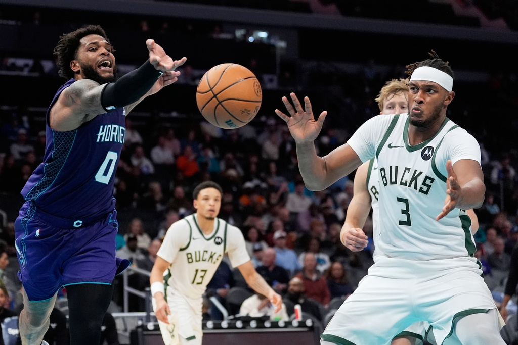 Hornets snap losing streak with 111-100 win over Bucks as Bridges scores 20
