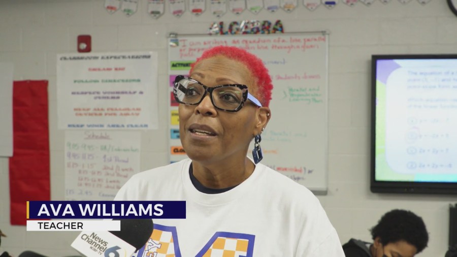 Golden Apple: Ava Williams