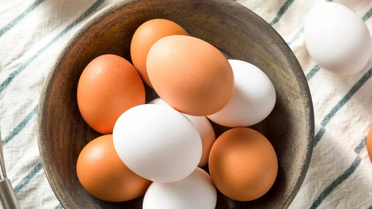 How many eggs are ‘safe to eat’ per day?