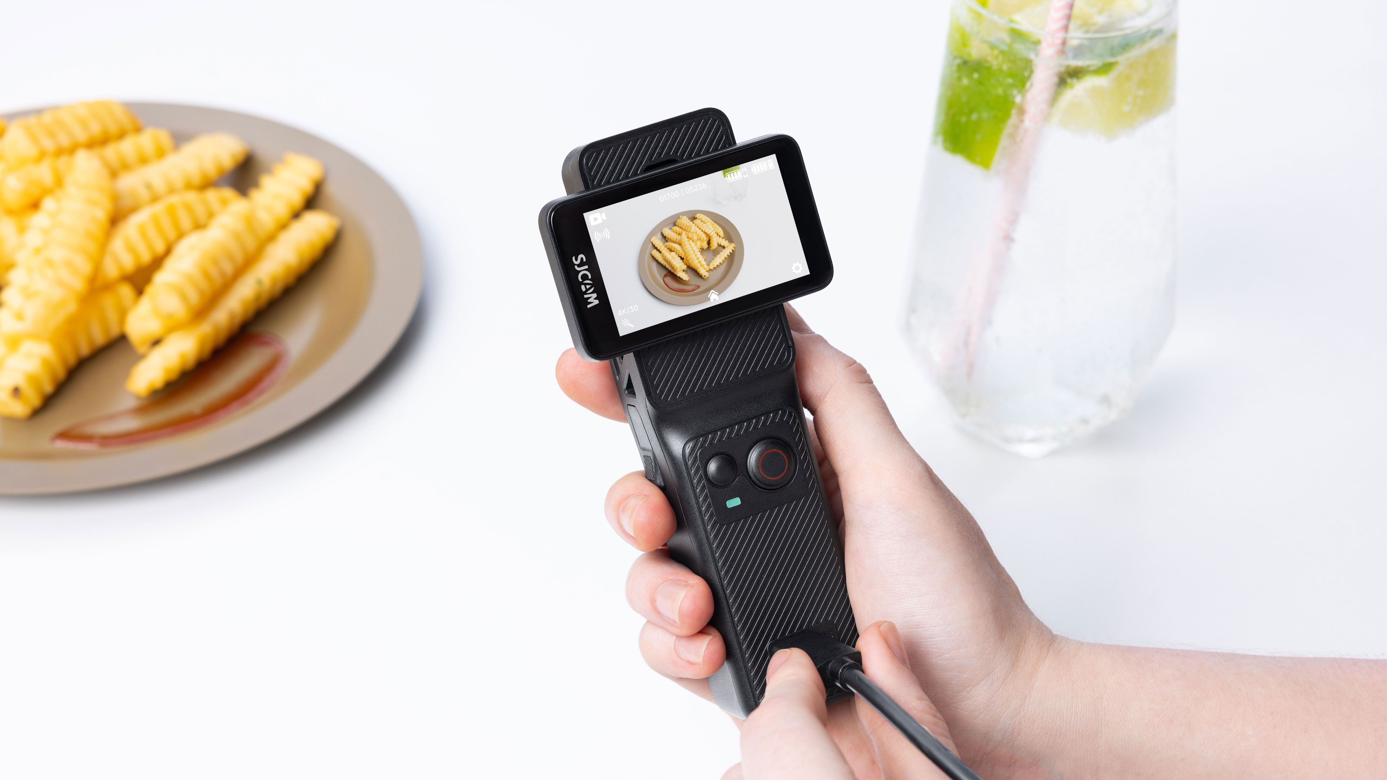 SJCAM C400 action camera: a compact powerhouse for creators on the go