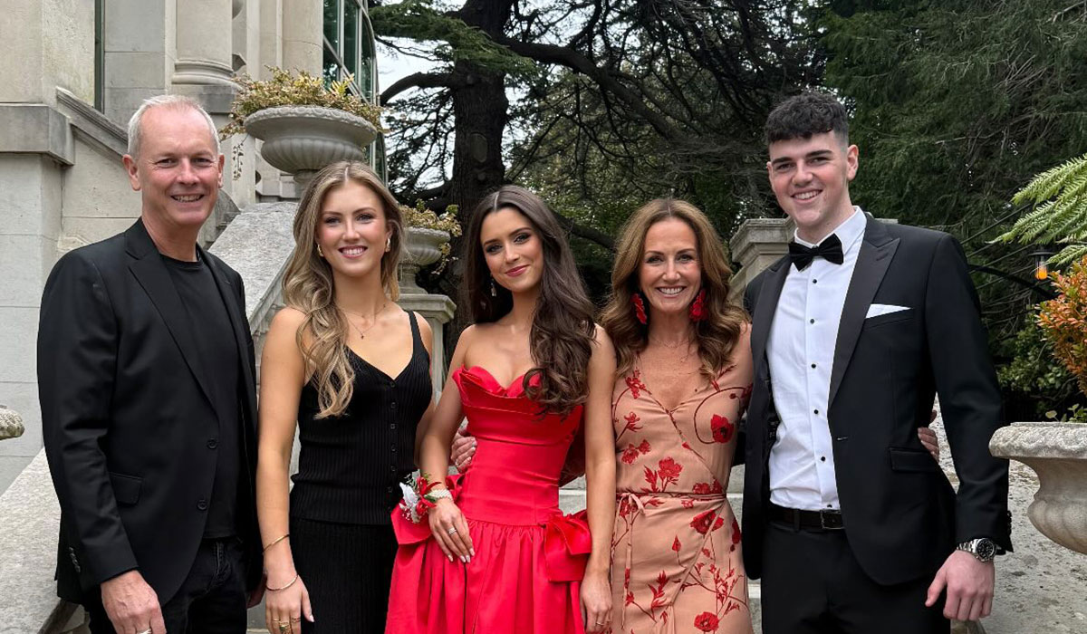 Dress with sweet backstory scoops Lorraine Keane's daughter Best ...