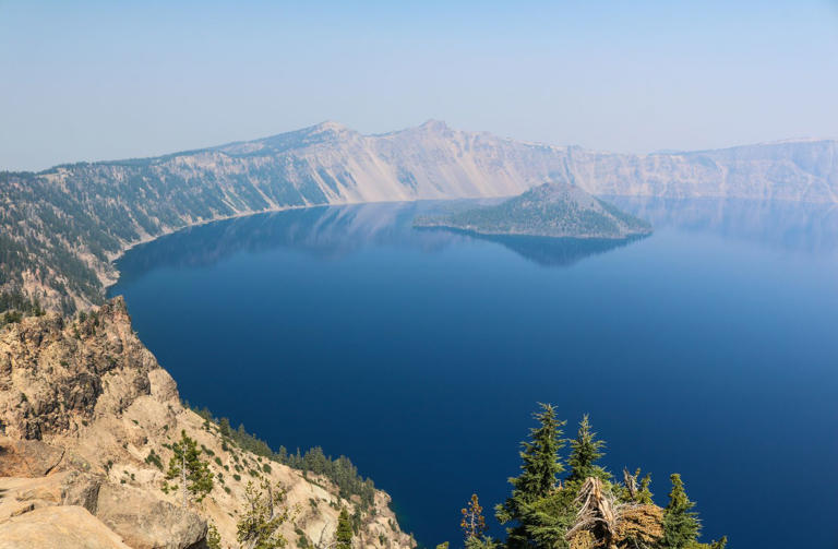 7 Scenic Oregon Hikes Around Crater Lake You’ll Never Forget for Your ...