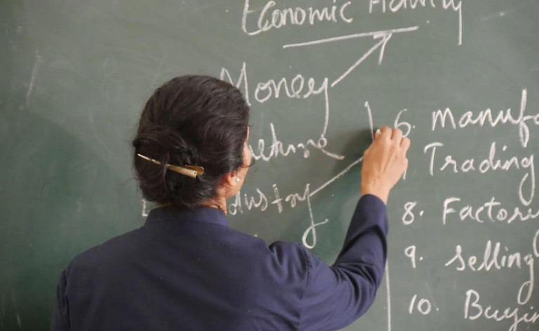 KVS, NVS admit card 2025 out soon? Check official dates & download ...