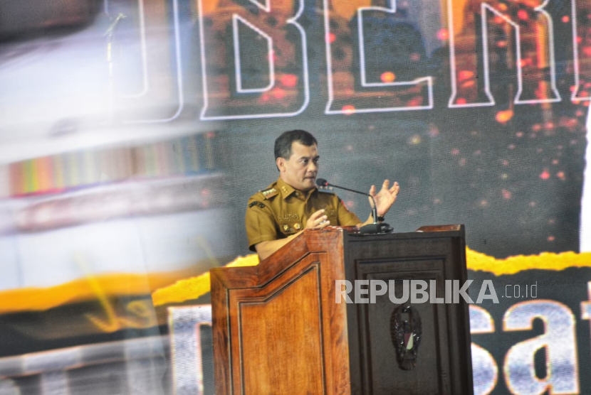 Percepat Tanggulangi Kemiskinan, Gubernur Ahmad Luthfi Gandeng Berbagai ...