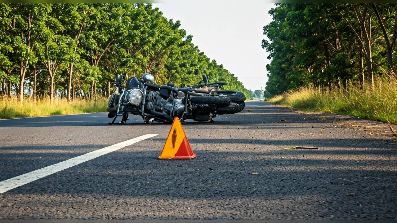 Bengaluru Accident: Akasa Air Manager Dies After Falling Off Bike While ...